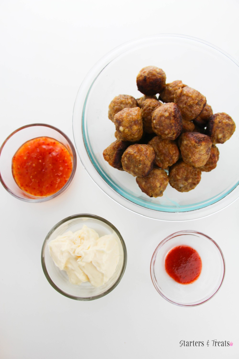 Bang Bang Meatballs : An Easy Meatball Appetizer - Starters and Treats